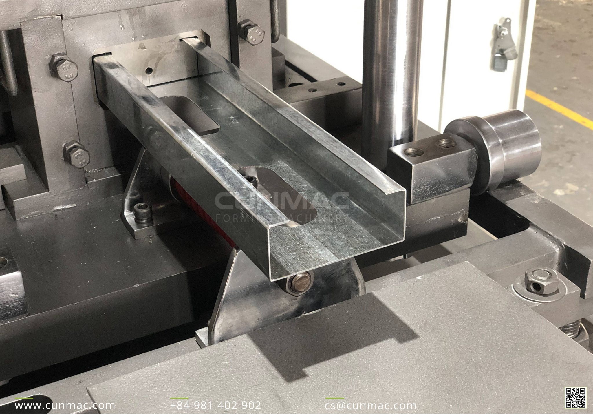 What is Cold-Formed Steel Framing? - 3 mins reading | CUNMAC Vietnam